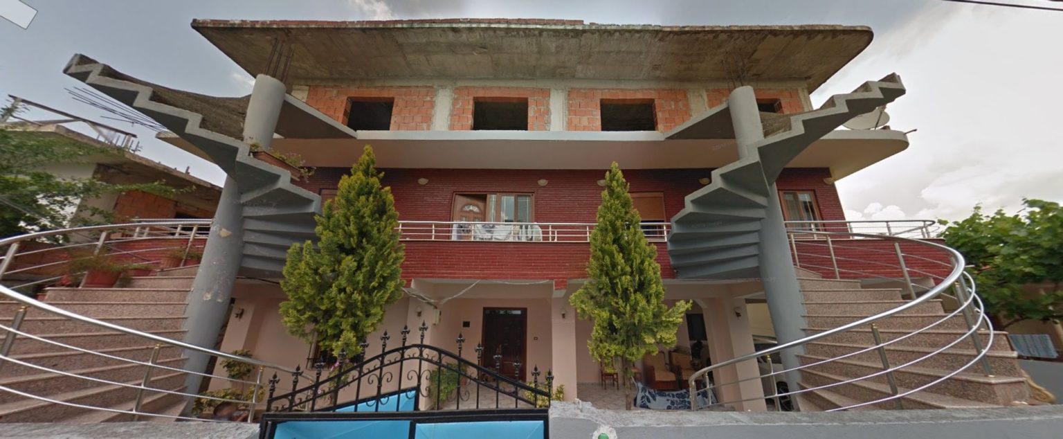 Kelly Robson – Science Fiction + Fantasy + Horror